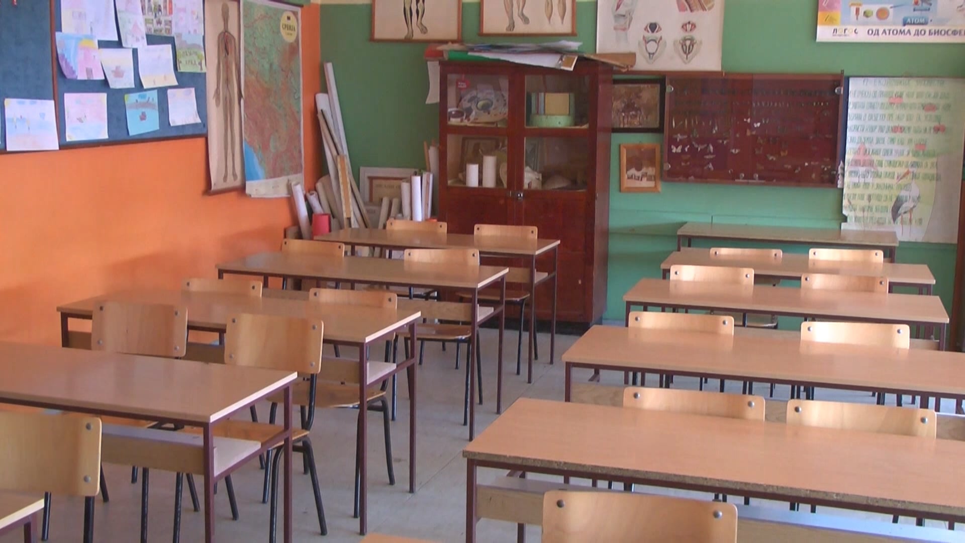 Počeo zimski raspust za učenike osnovnih i srednjih škola u Srbiji ...